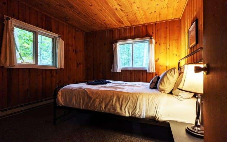 Unit 2 – Musky Manor (Forest View) | Point of View Lake Resort